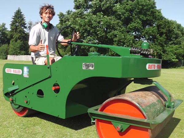 Cricket – Upson Mowers